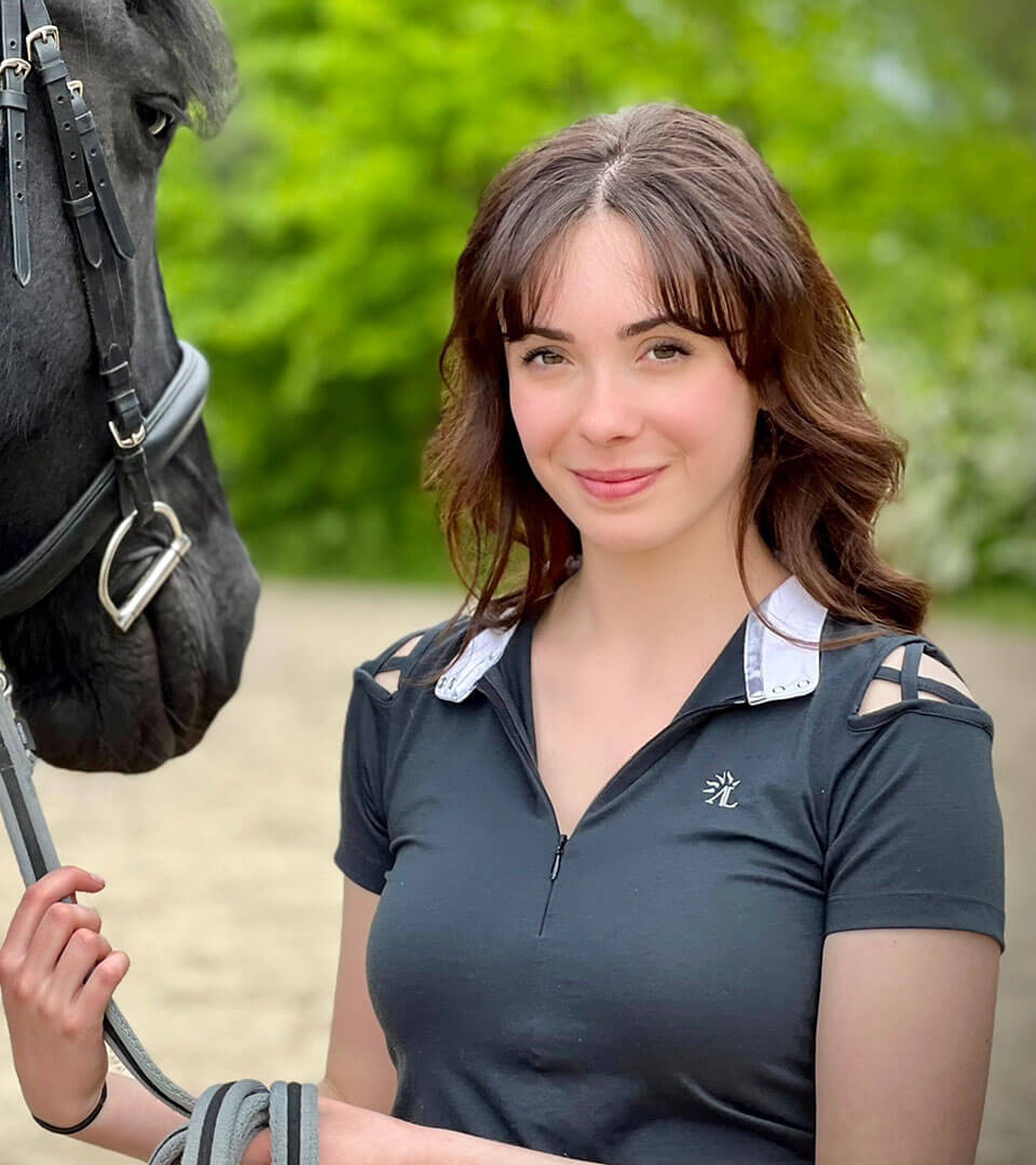 Polo Manches Courtes Unleash Noir Graphite ∙ Alexandra Ledermann ...